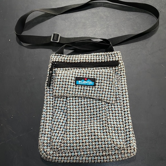 Kavu | Bags | Kavu Brand Crossbody Bag | Poshmark